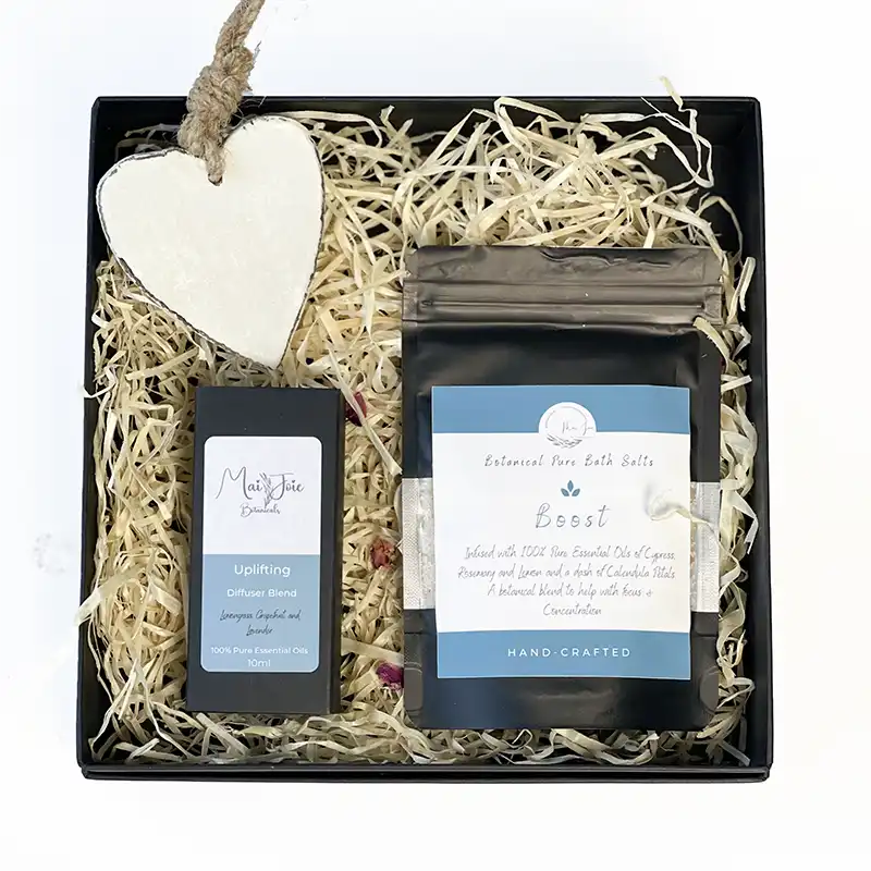 The Aromatherapy Botanical Gift Box - Mai Joie Botanicals
